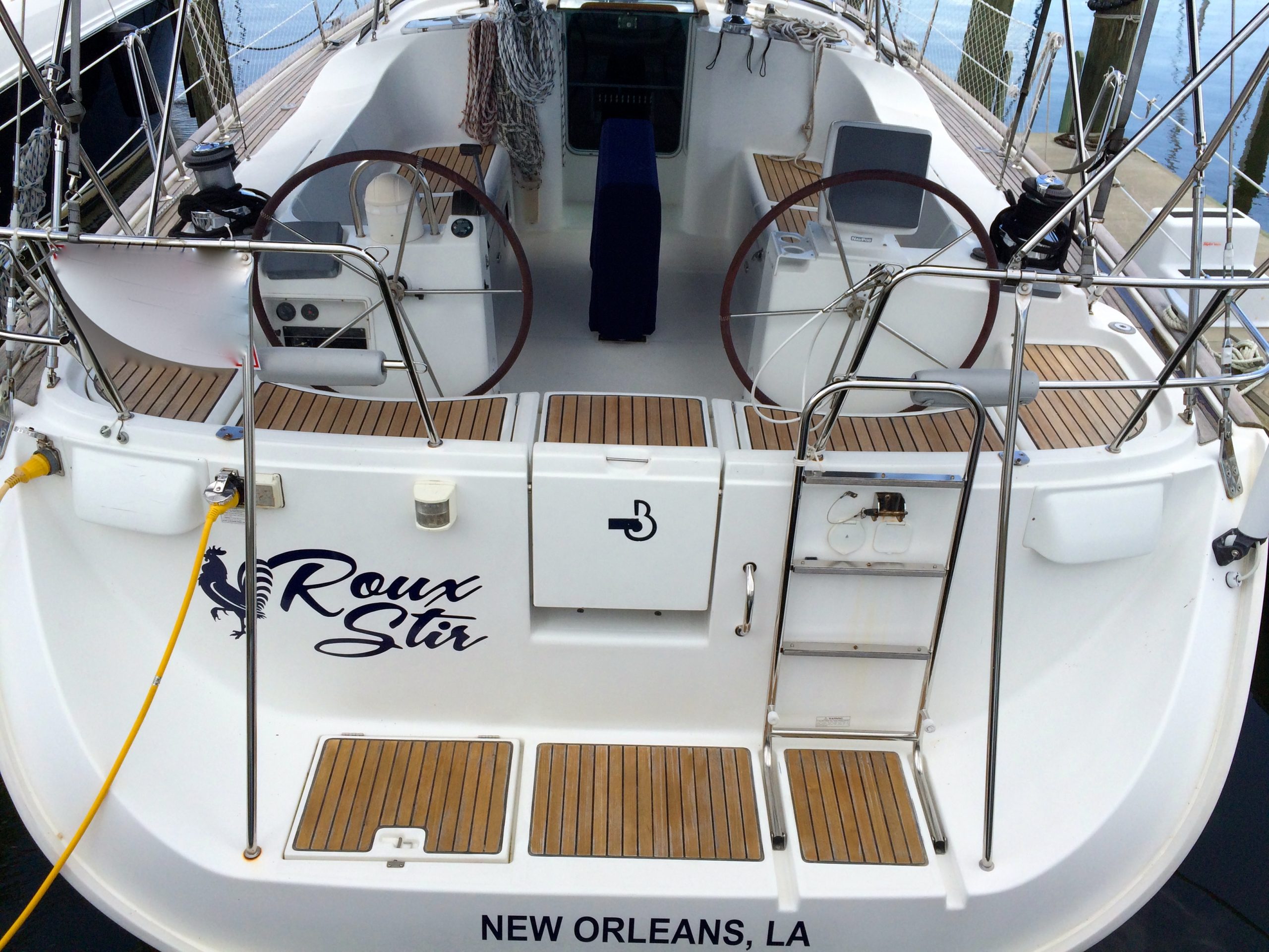 47 foot Beneteau Sailing Yacht - New Orleans Yacht